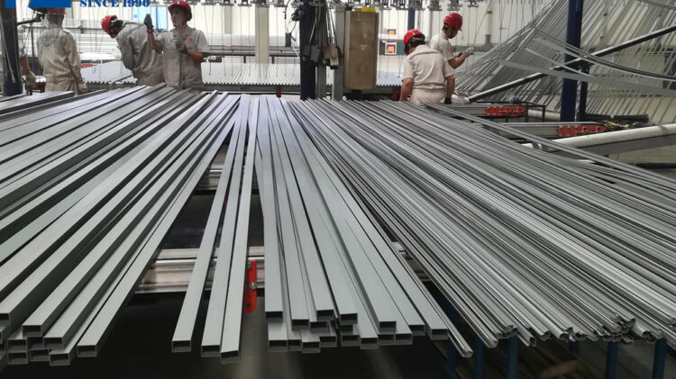 Aluminum profile powder coating equipment - Hanna Technology